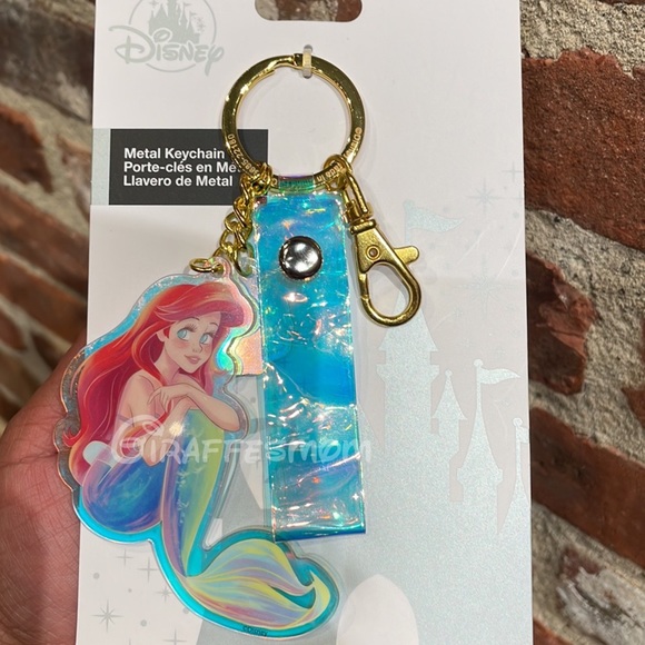 Disney | Accessories | Disney Parks Little Mermaid Ariel Keychain ...